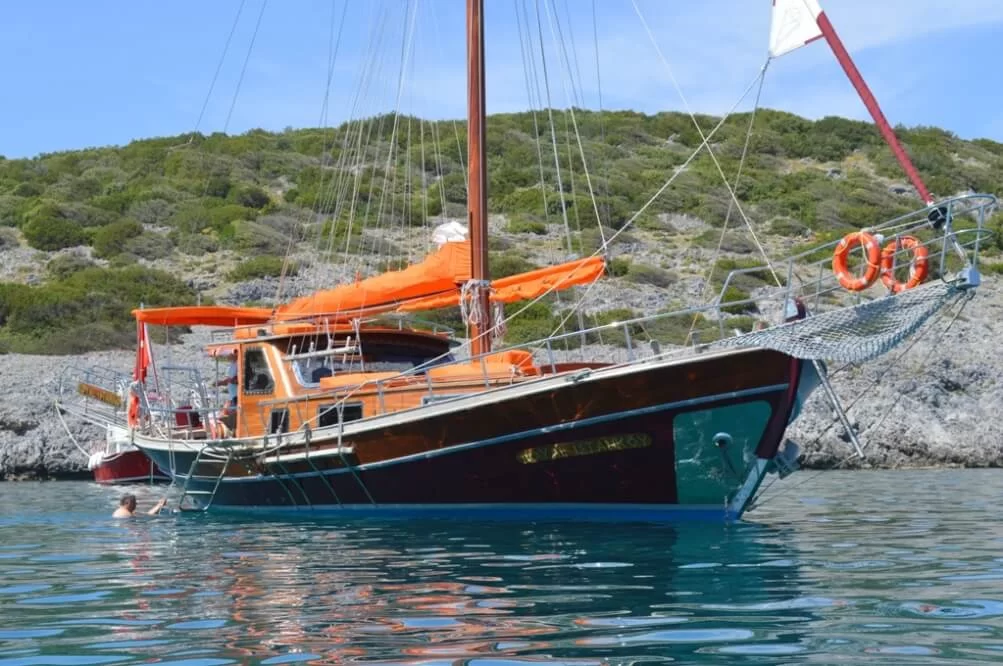 Luxury Boat Tour and Boat Charter in Bodrum with Royal Gulet